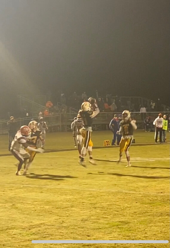 Big Play Hay Shines Bright as Urchins Punch Ticket to North Half ...